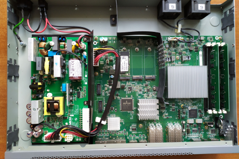 Juniper NFX250 - Juniper NFX250 — disassemble and initial setup (Part 1 ...